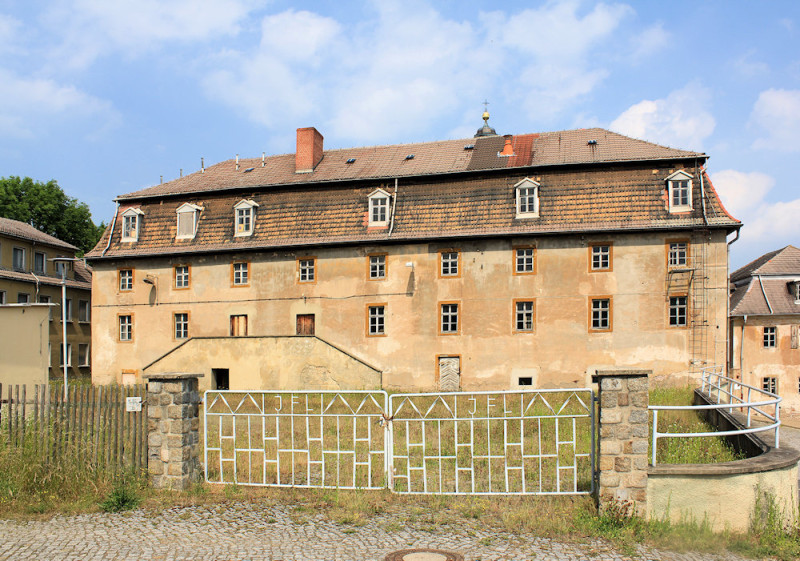 crossen-elster-schloss-saale-holzland-kreis › Architektur-Blicklicht